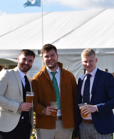 2024 Fixtures & Pricing | York Racecourse