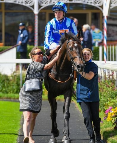 2024 Fixtures & Pricing | York Racecourse