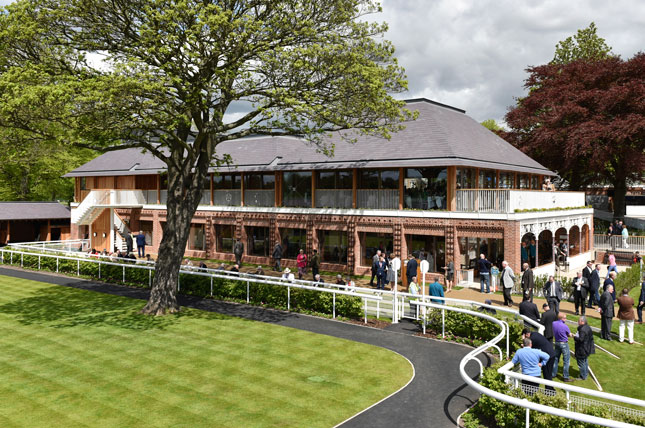 Parade Ring Restaurant